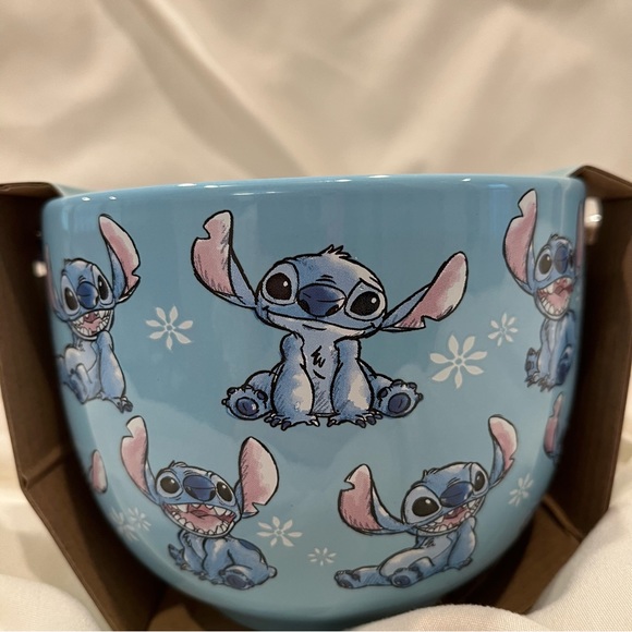 Silver Buffalo | Kitchen | Disney Lilo And Stitch Expressions Of Stitch ...